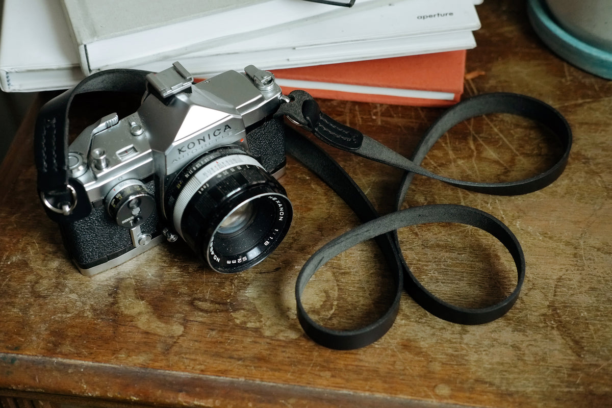 LEGACY classic wide camera strap - Standard – TAP & DYE